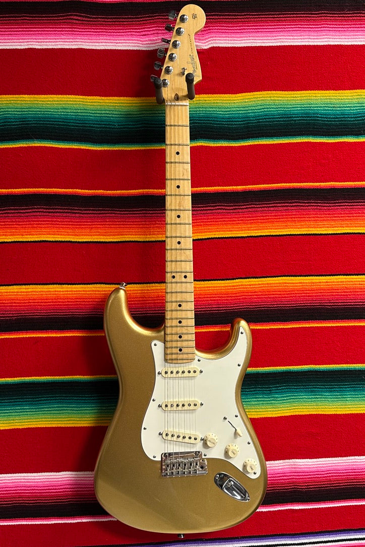 Fender Limited Edition American Standard Stratocaster Mystic Aztec Gol ...